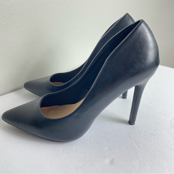 Madden Girl | Shoes | Madden Girl Black Heels Pumps Size 8 Classic ...